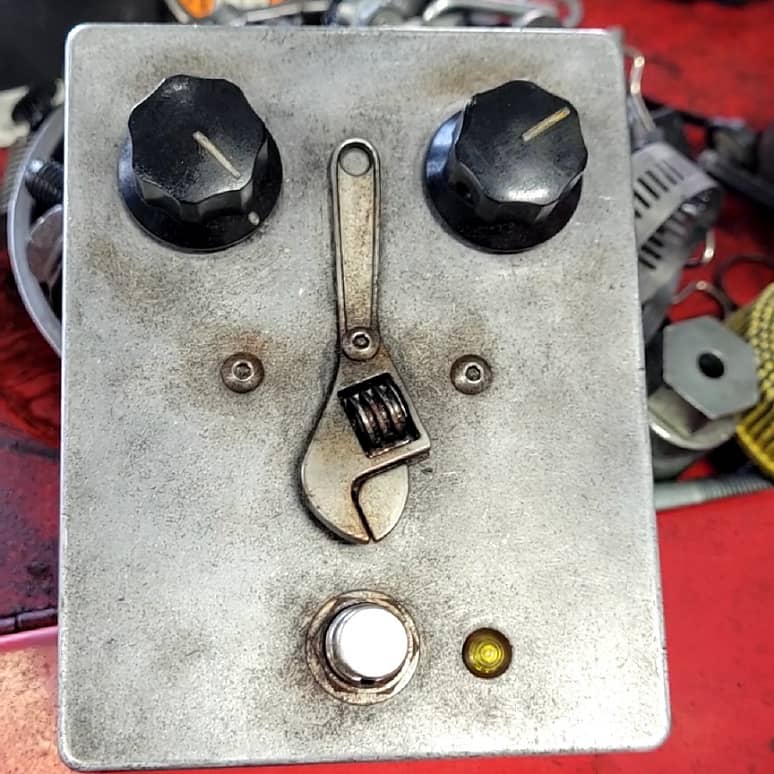 OCE Hardware Fuzz (Mayer Mod Fuzz Face) 2021 Reliced Silver | Reverb