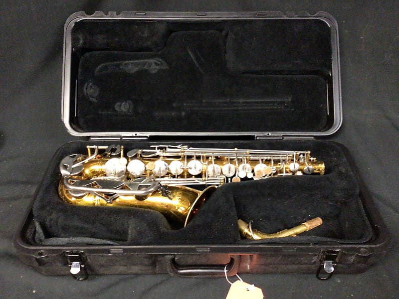 Conn 20M Eb Alto Saxophone (Needs Work) Serial# 4004710 | Reverb