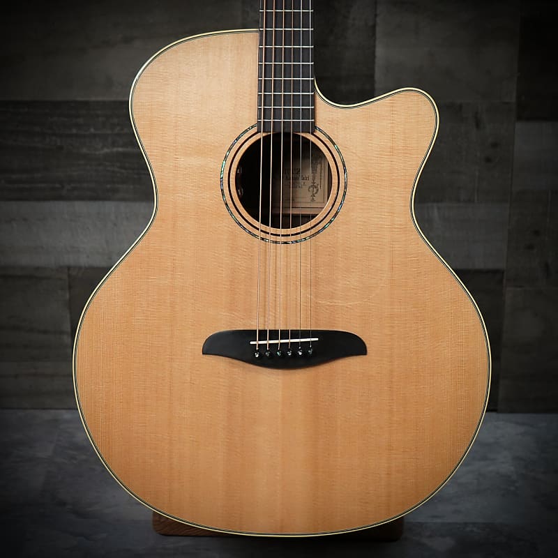 Alvarez Yairi YB70 Baritone Acoustic Guitar (Brand New 2024) | Reverb