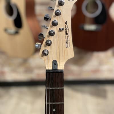 Yamaha PAC112V Black | Reverb Canada