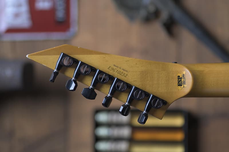 ESP KH-2 Vintage - Distressed Black | Reverb ESP KH-2 Vintage - Distressed Black | Reverb