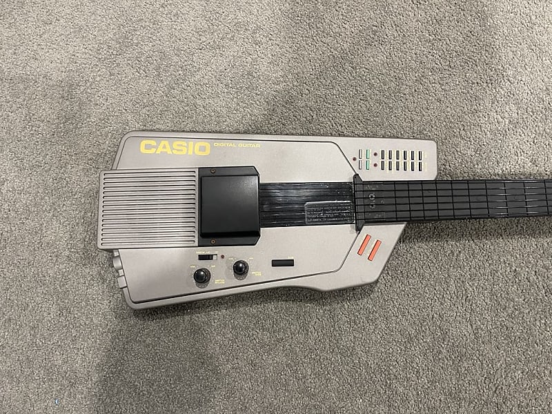 Casio DG-7 Digital Synthesizer Guitar | Reverb Australia