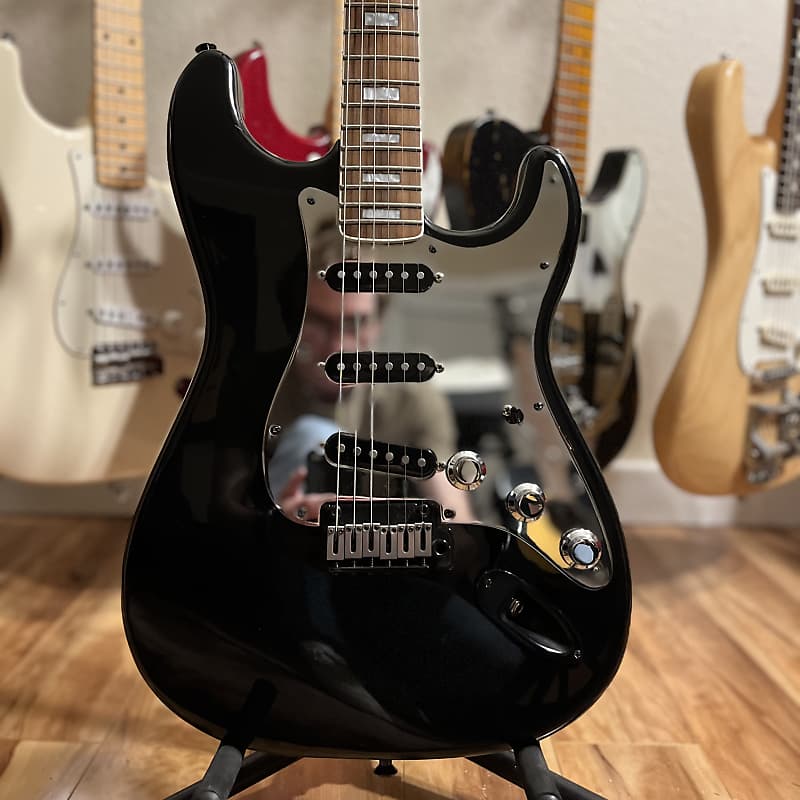Partscaster Stratocaster - Black | Reverb