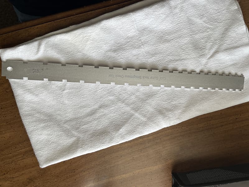 iLuiz Notched Straight Edge 25.5” and 24.75” Luthier Tool | Reverb