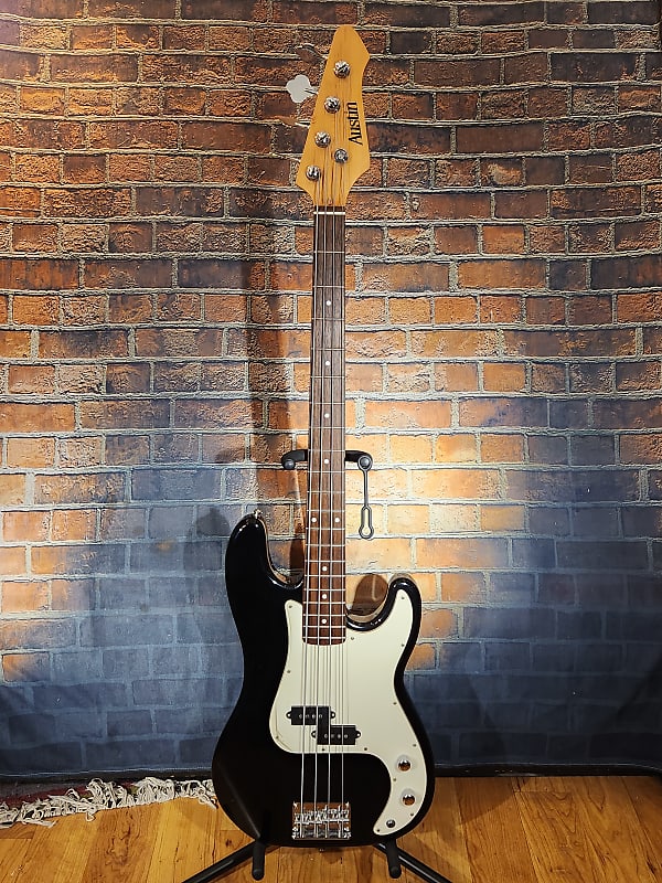 Austin AU829 P-Style 4-String Bass Guitar | Reverb