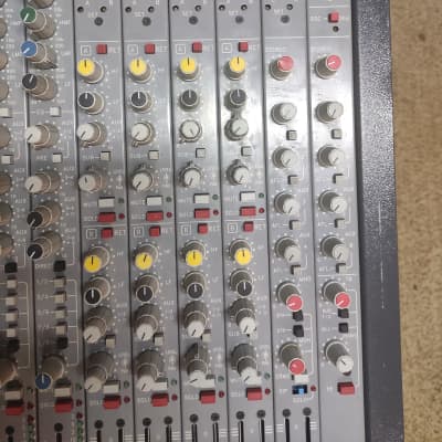 D&R Vision mixing console | Reverb Deutschland