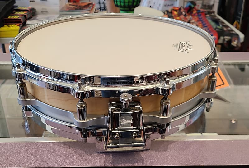 Pearl Floating Piccolo Snare Drum 14 x 3 - Maple | Reverb