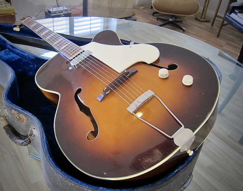 1958 Kay 17" Deluxe Spanish Electric Guitar Model D-8950 17" | Reverb