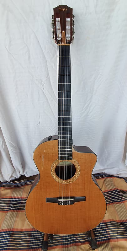 Vente: Taylor NS24ce _ LTD | Reverb