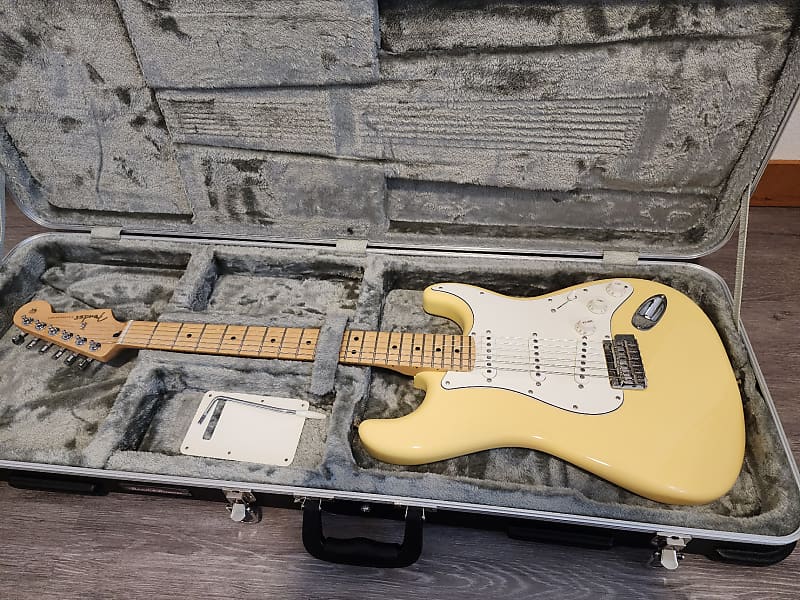 Fender Stratocaster Cream | Reverb
