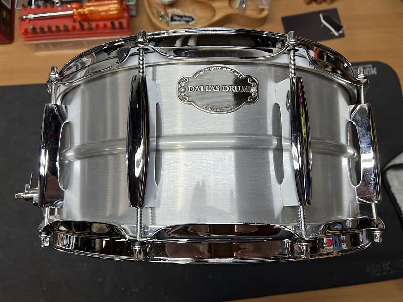Dallas Drums 6.5" x 14" Aluminum Snare Drum | Reverb