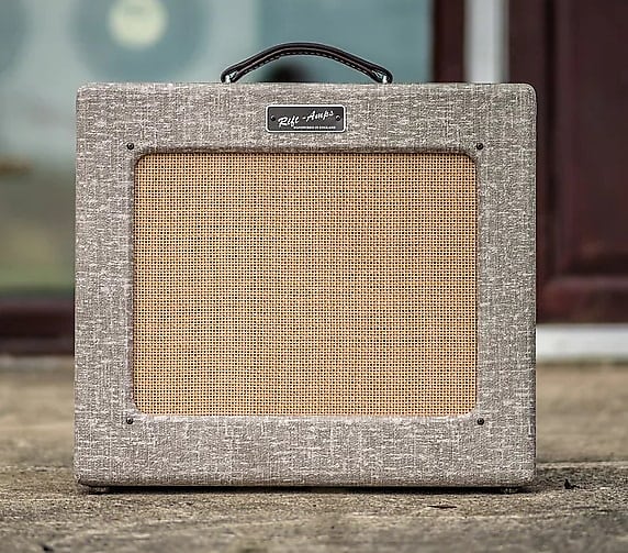Rift Amplification Americana ~ Shop Display Amp | Reverb UK