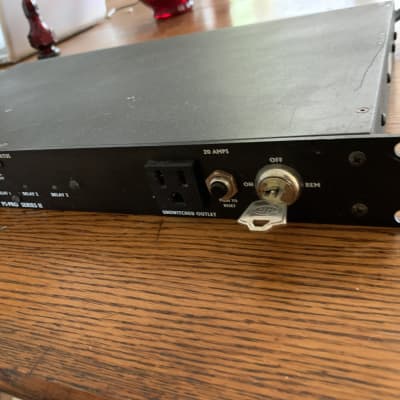 Furman PS-Pro Series 2 20 Amp Rack Mount 3 Stage Power | Reverb