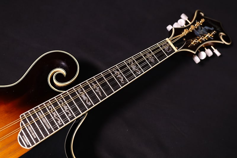 Alvarez A-800 F-Style Mandolin - Tobacco Sunburst with case | Reverb