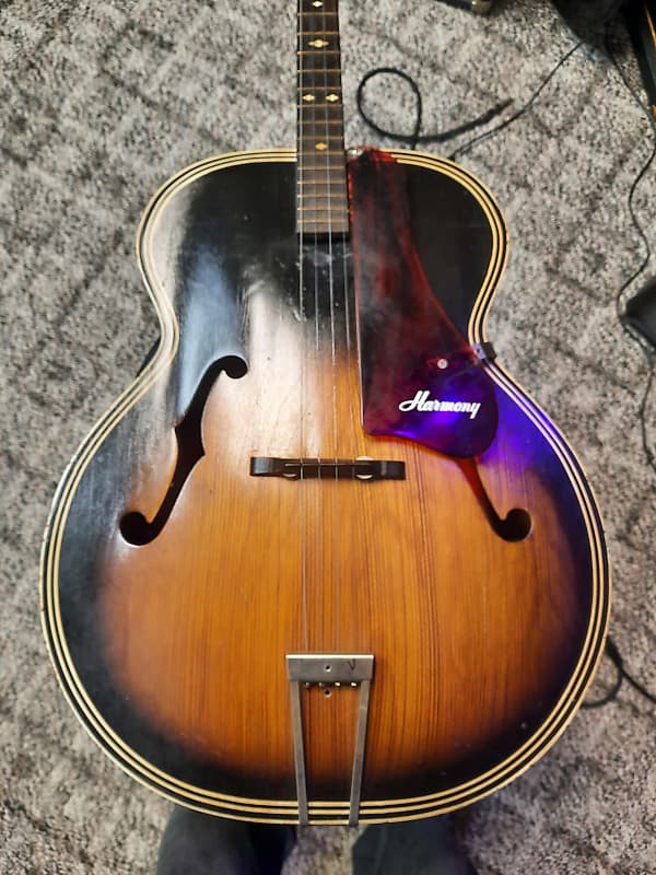 Harmony Tenor 4 string Sunburst | Reverb