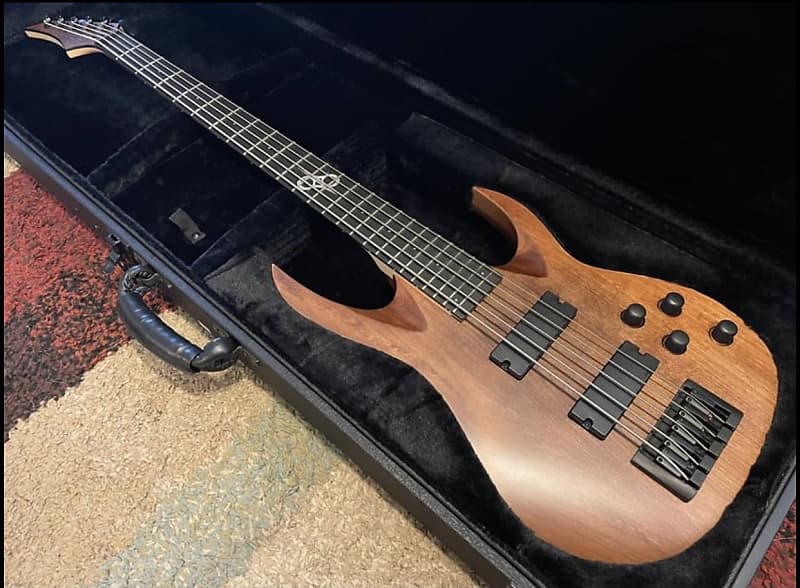 Solar Guitars 5 string bass | Reverb