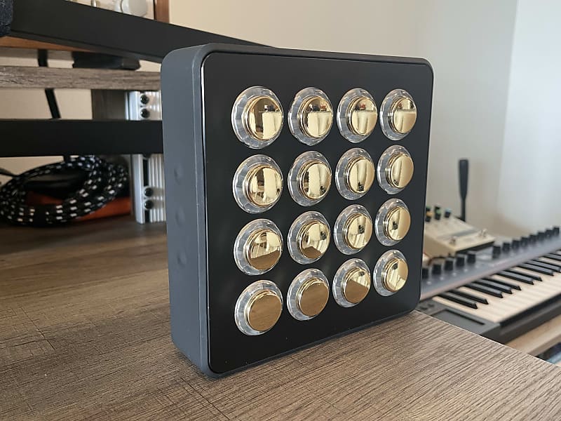 DJ Tech Tools Midi Fighter Spectra 2022 - Black and Gold | Reverb