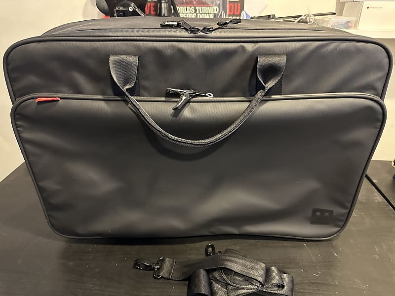 Intellijel Gig Bag for Intellijel 7U-104HP Eurorack Case- | Reverb