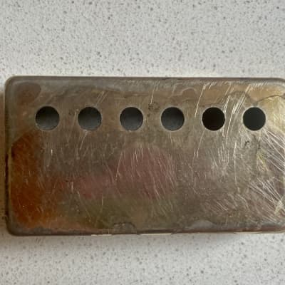 Relic Humbucker cover The Walrus - Relic gold chrome | Reverb