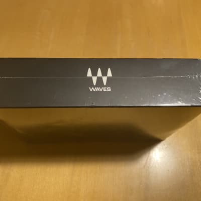 Waves NX Head Tracker | Reverb