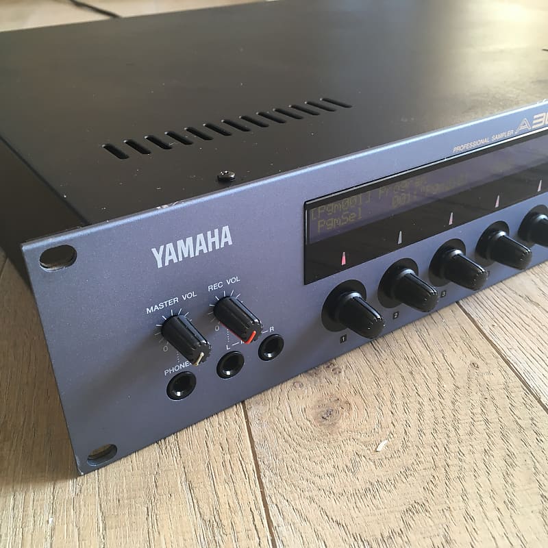 Yamaha A3000 V2 sampler w/ hard drive | Reverb