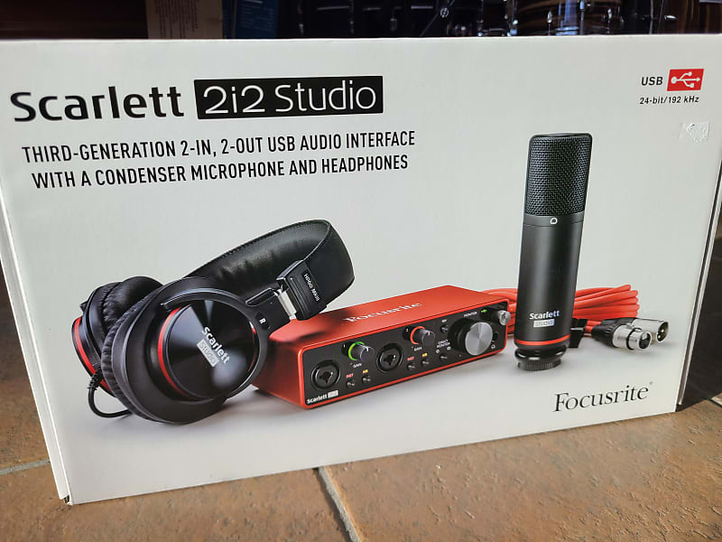 Focusrite Scarlett 2i2 Studio 3rd Gen Bundle - Red / | Reverb Canada