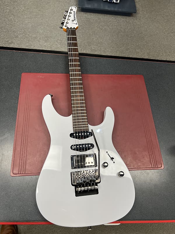 Samick SRK3000 Electric Guitar with Floyd Rose | Reverb
