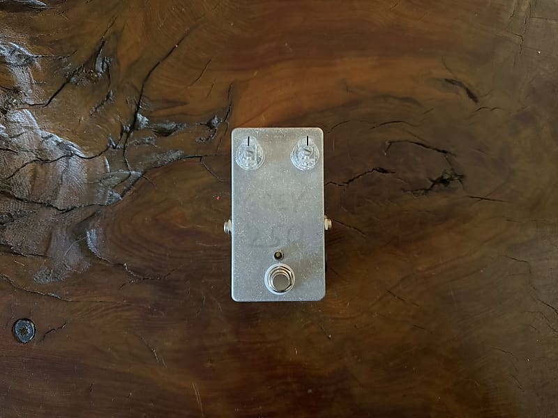 Unknown Grey 250 | Reverb