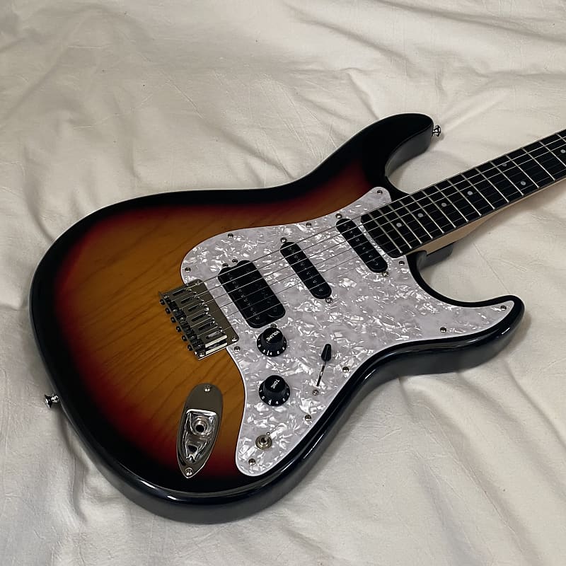 Carvin Bolt (Kiesel Delos) - HSS - Hard Tail - Boutique Strat | Reverb