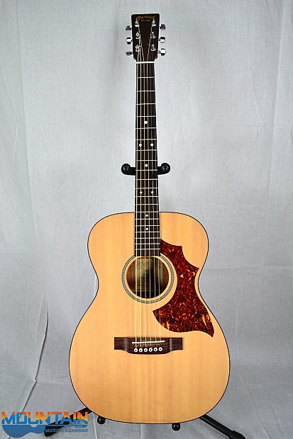 USED Martin 00M Mahogany Grand Concert Acoustic Guitar - Free | Reverb