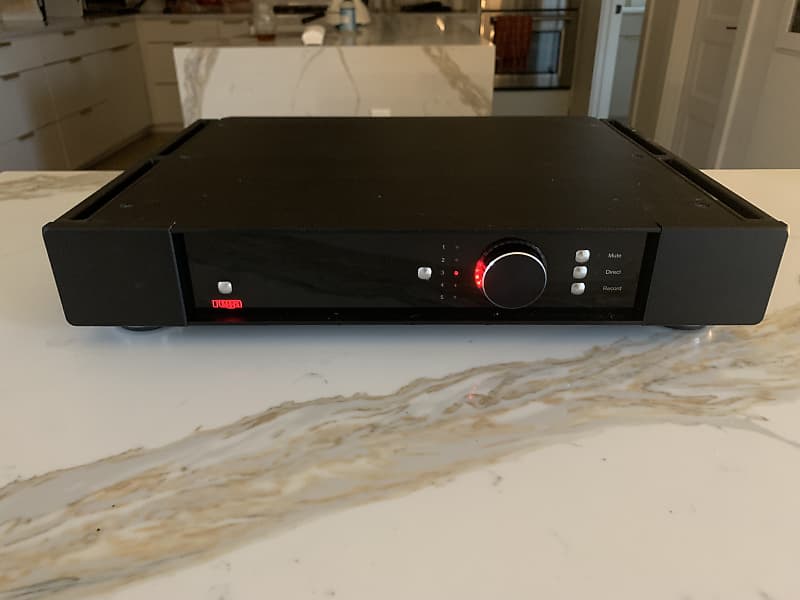 Rega Elicit-R | Reverb