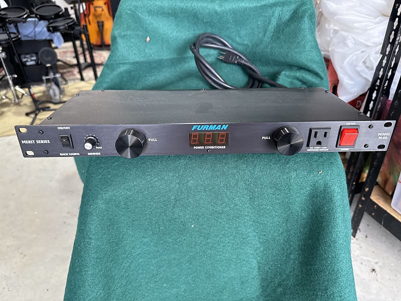 Furman M-8D Power Conditioner 2000s | Reverb