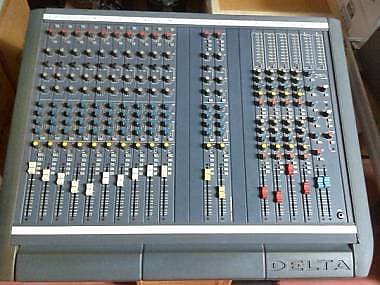Soundcraft Delta 200 - 10+2 | Reverb