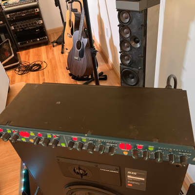 BSS DPR 944 ( Parametric Compressor Gate) | Reverb