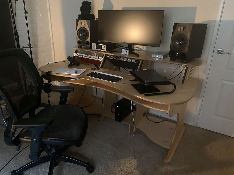 Leeah Designs - Recording Studio Desk 12U Workstation | Reverb