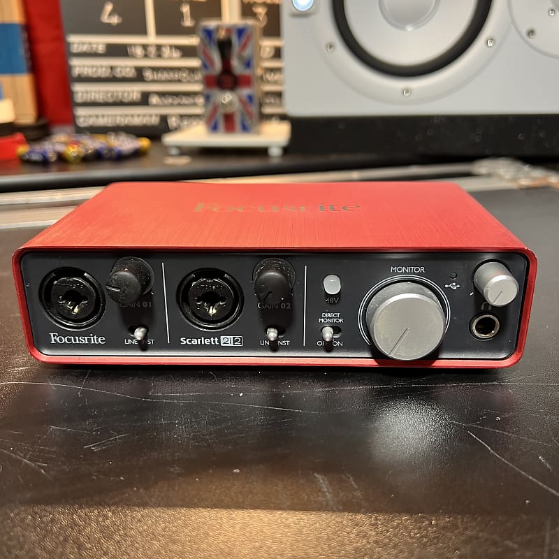 Focusrite 2i2 1st Gen USB Audio Interface | Reverb