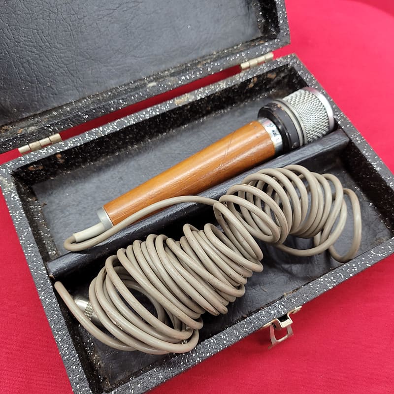 Fender F-520 Vocal Mic made by AKG 1960s - Wood | Reverb