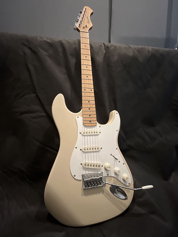 Harmony H80T Cream rare Stratocaster | Reverb