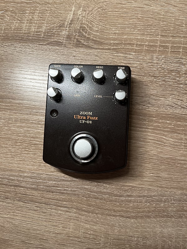 Zoom Ultra Fuzz UF-01 | Reverb