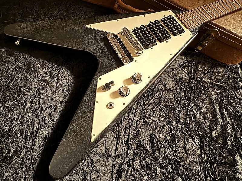 Gibson USA Flying V Faded 3 Pickup 2008 - Worn Ebony | Reverb