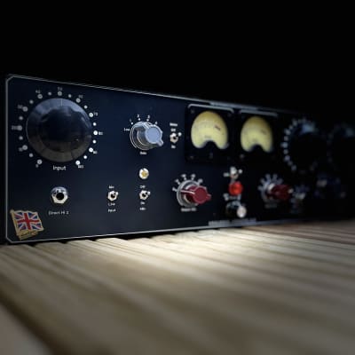 Tube Mic Pre & Vari-Mu Compressor - REDD47 and Altec RS124 | Reverb