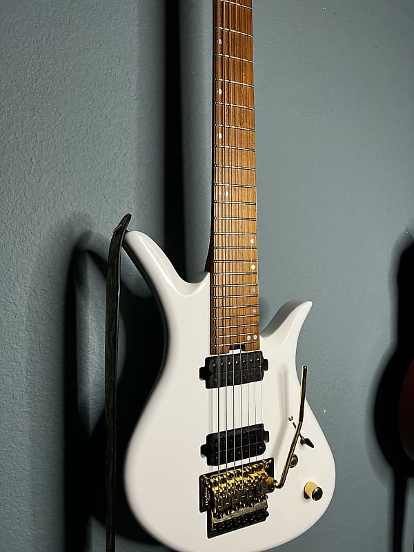 Legator CC-7 2022 - White | Reverb