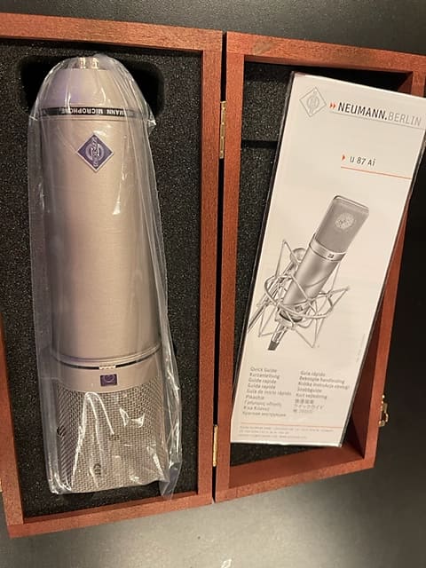 NEUMANN U87 AI WITH SHOCK MOUNT | Reverb