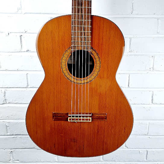 VINTAGE CUENCA 40P CLASSICAL GUITAR | Reverb