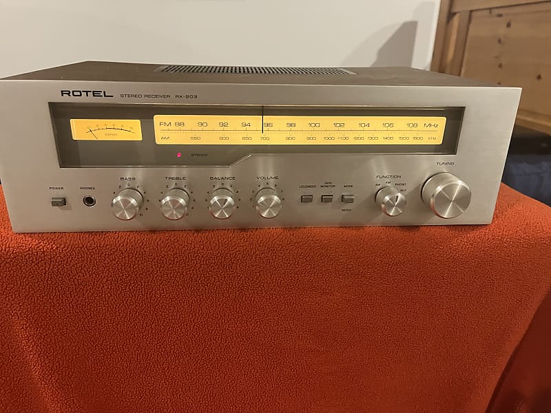 Rotel RX-203 1978 Walnut/Silver | Reverb