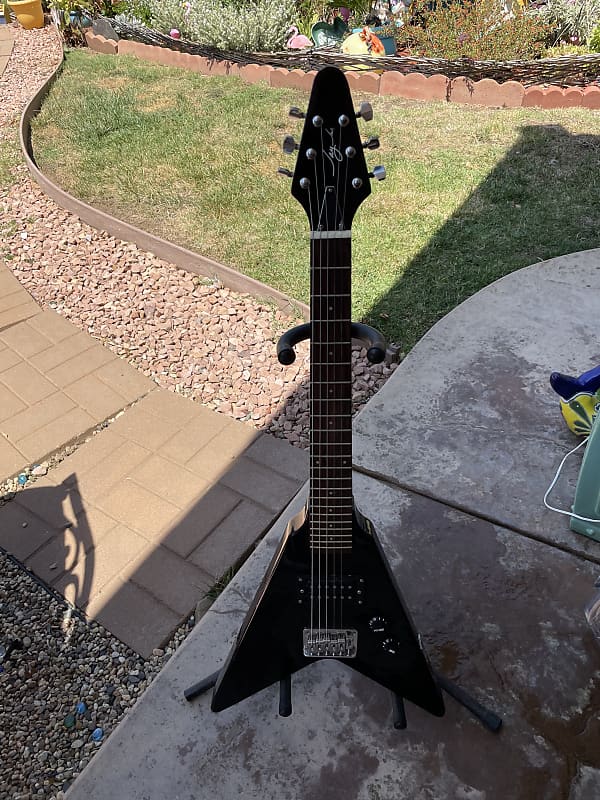 Early 2000's Jay Jr. Flying Vee Mini Guitar/Lap Steel | Reverb Canada