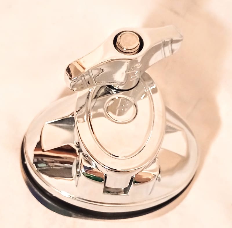 PDP / Pacific TOM MOUNTING BRACKET 2022 - CHROME | Reverb Canada