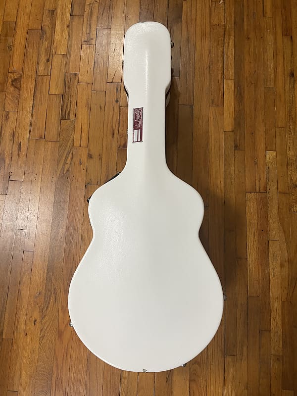 Calton Cases D45 90s - White | Reverb