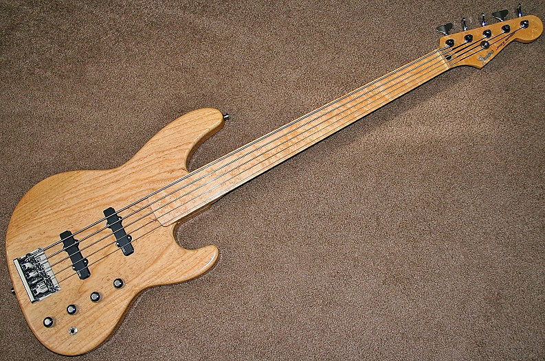 Fender Custom Shop Jazz 5 Fretless | Reverb