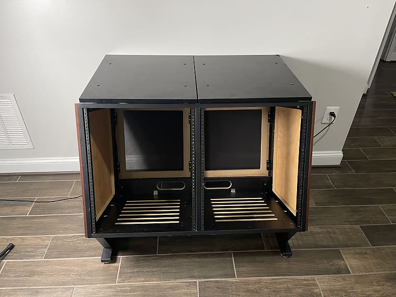 Sterling Modular Versa II Studio Rack | Reverb